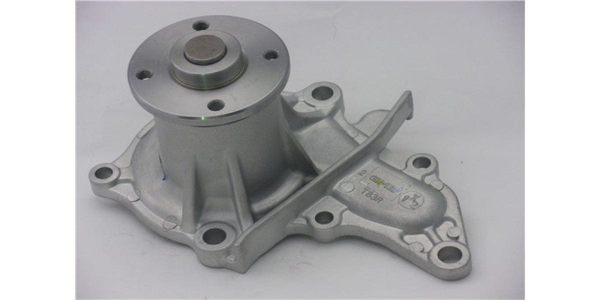 Water Pump Toyota 1.6 16V Gwt-83A GMB GWT-83A